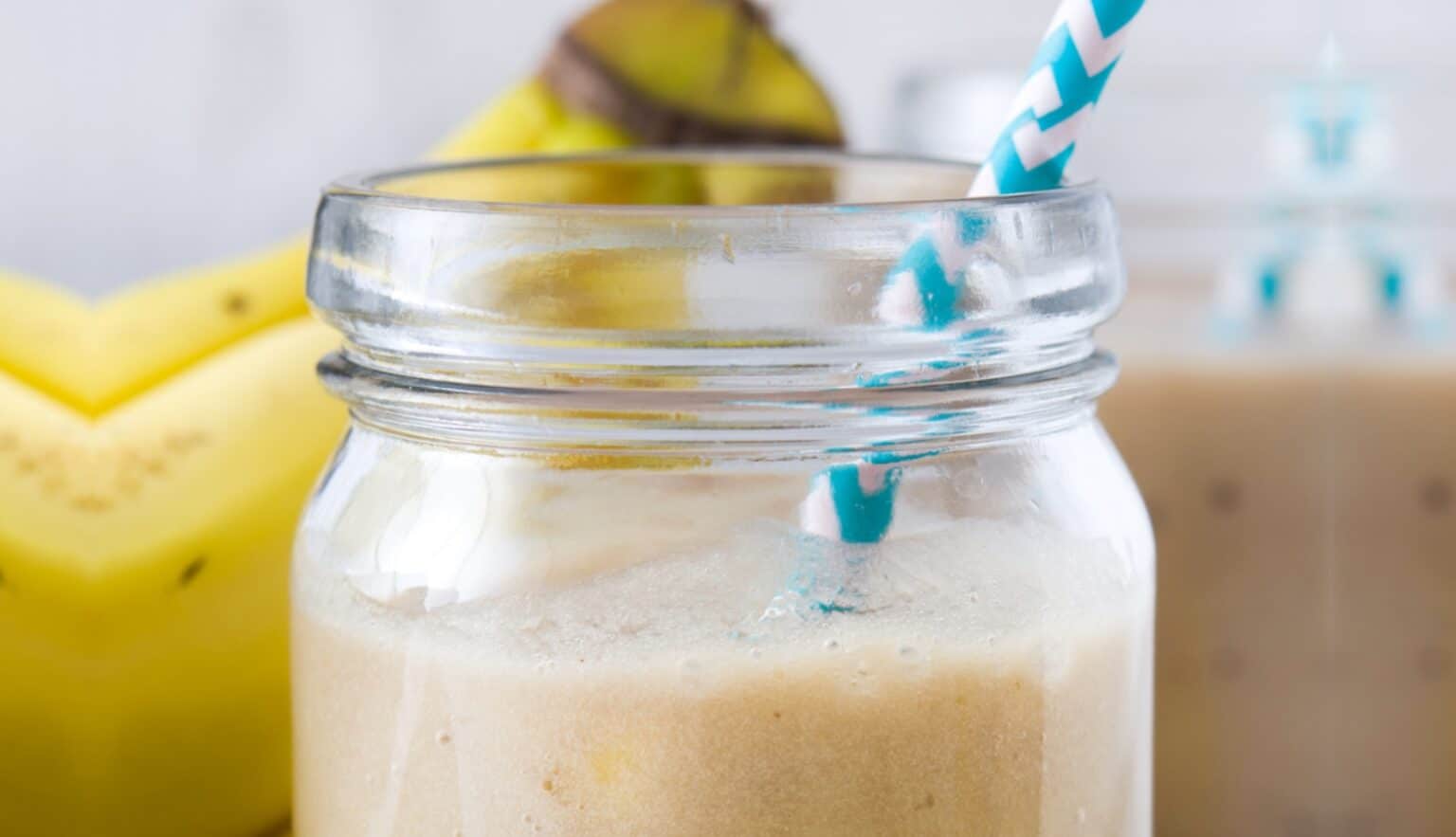 Smoothie pomme-banane au yaourt - YOgourmand